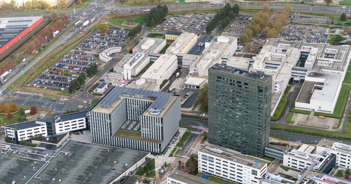 ASML - Deloitte